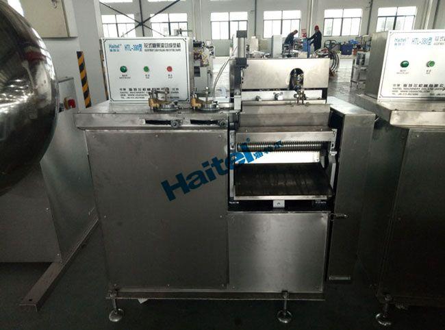 Rolling Cutting Small Hard Candy Making Machine HTL - 380 High Thermal ...